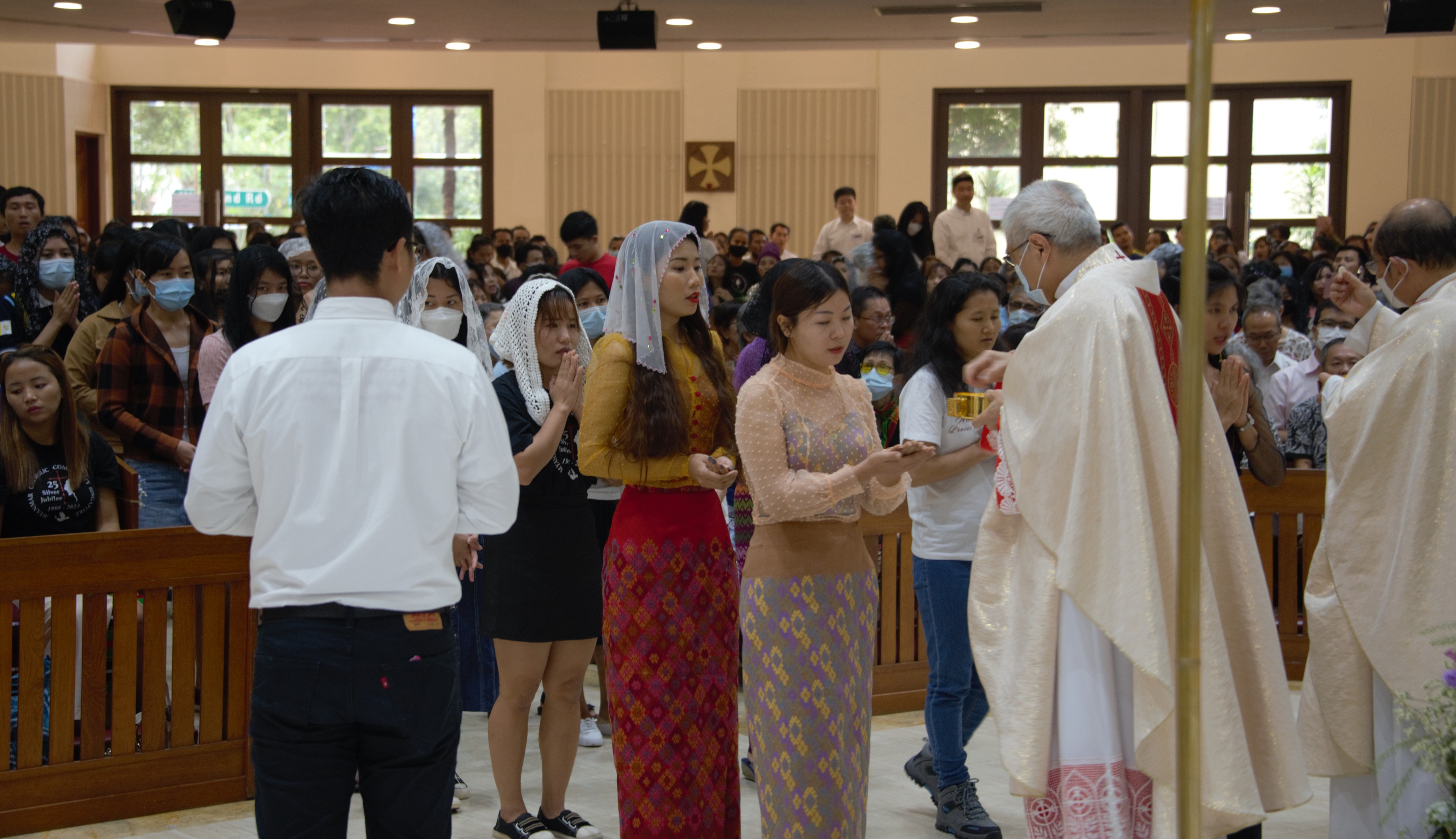 Singapore Myanmar Catholic Community celebrates 25 years of existence | RVA