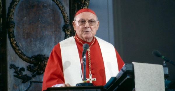Cardinal Edward Idris Cassidy, first papal nuncio to Bangladesh, dies ...