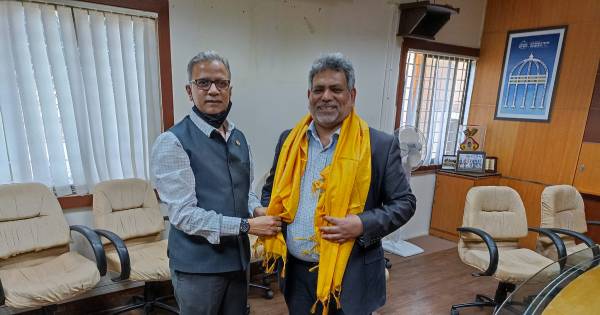 Science, technologies are keys to transforming society: Indian priest ...