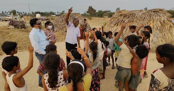 Indian Capuchin priest ministers to primitive tribes of Irula | RVA