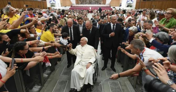 Pope: Choral singing mirrors communion of the Church | RVA