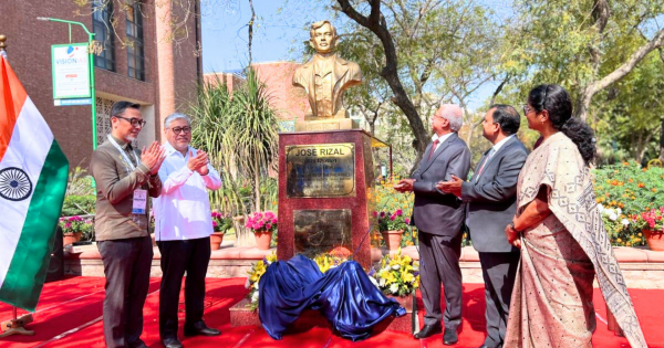India honors, immortalizes Philippine hero Jose Rizal with a monument ...